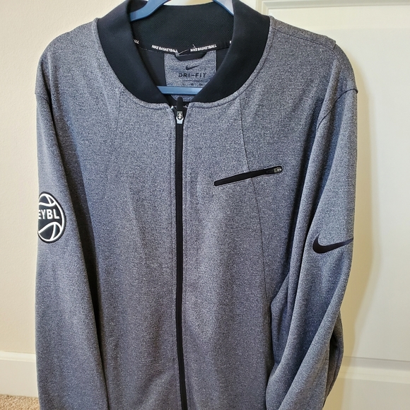 Nike | Jackets & Coats | Nwt Nike Eybl Basketball Jacket Xlt Gray Black ...